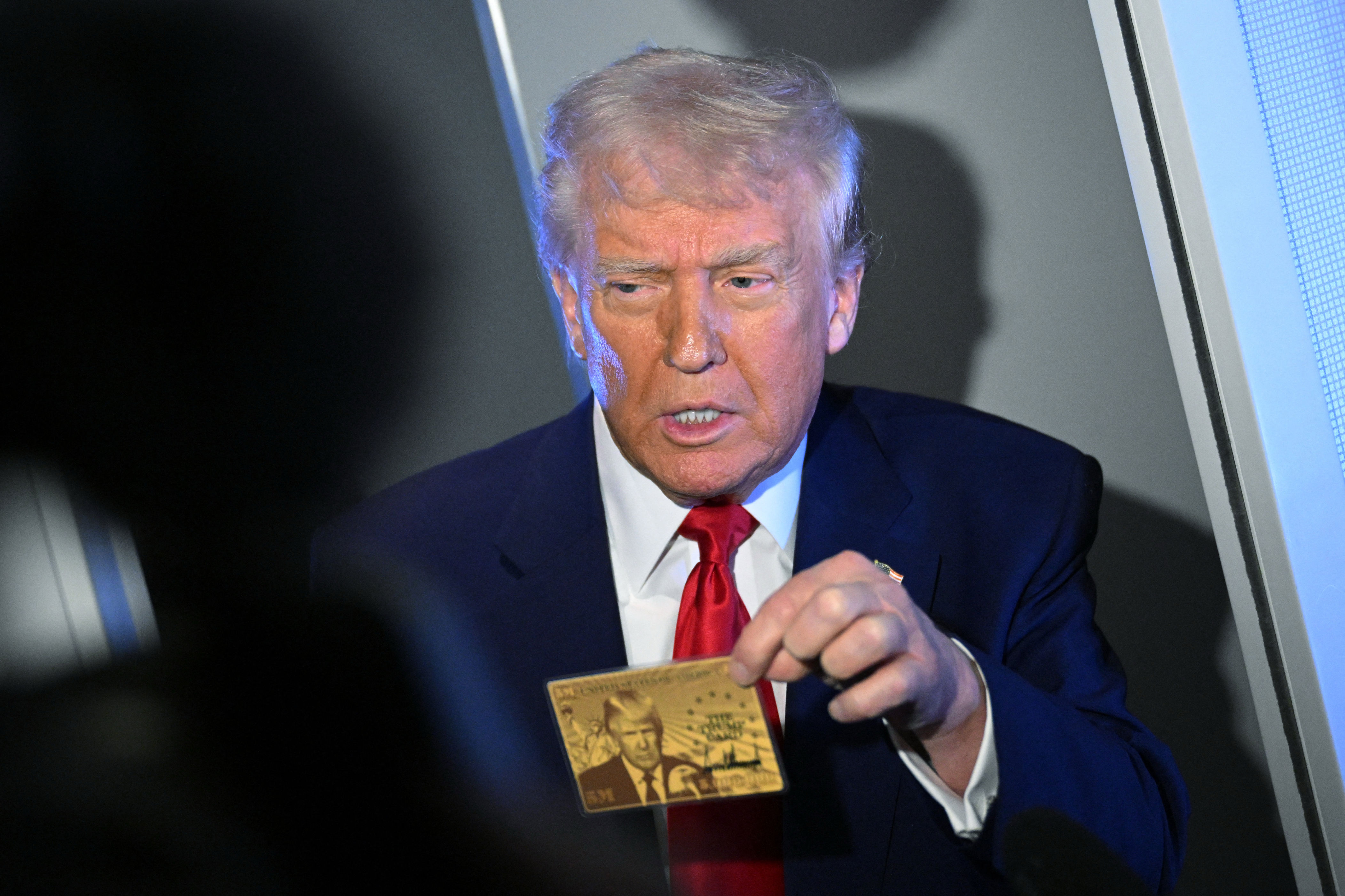 Trump’s $5 million ‘gold card’ visa might never happen