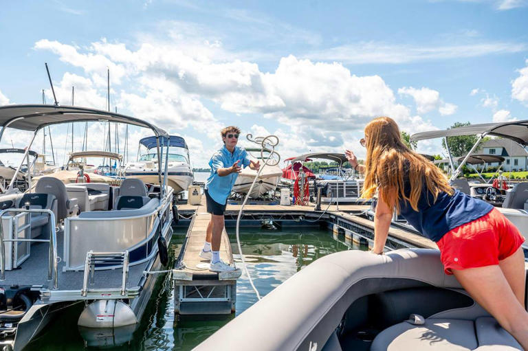 Lake Norman's calm waters provide healing for veterans. ‘The world ...