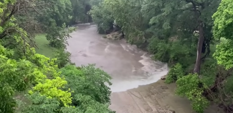 Terrifying Videos Shows Texas Flood Sweeping Through in Minutes