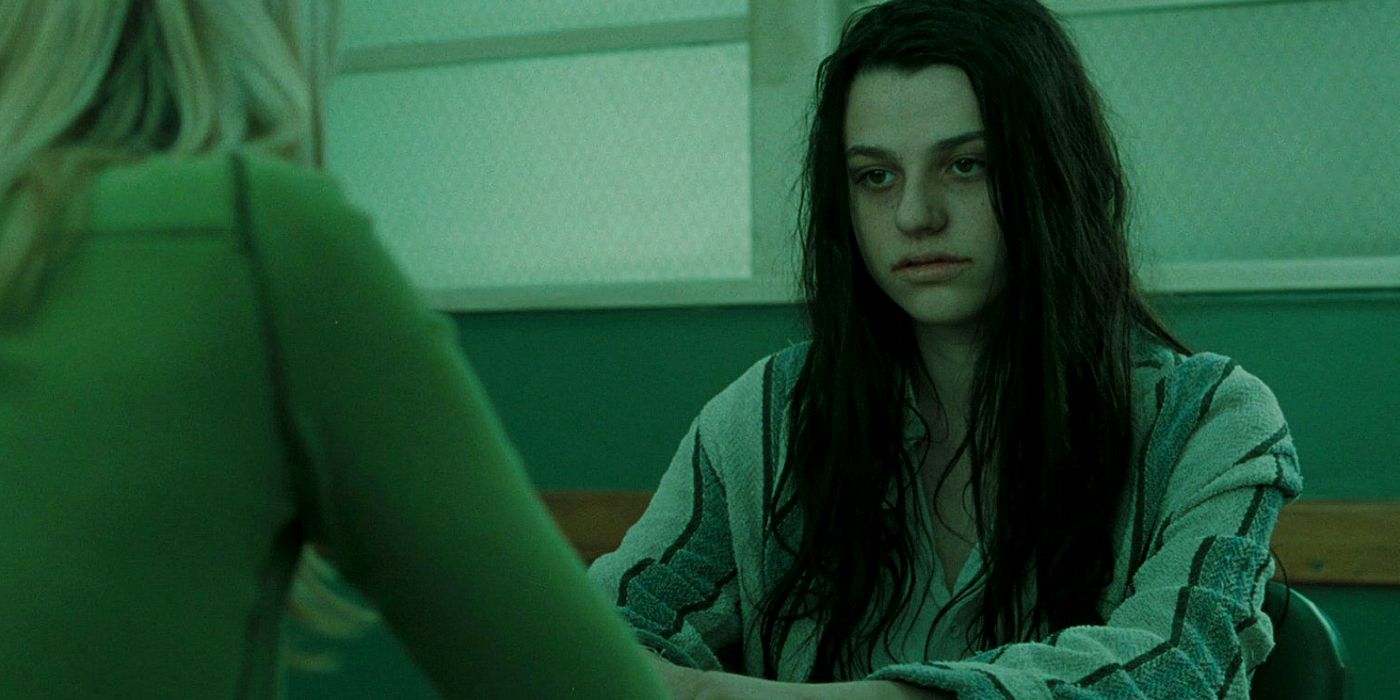 This Horror Remake Still Has 1 of the Scariest Opening Scenes of All ...