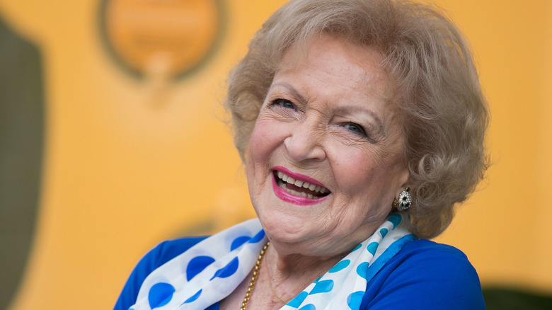 The Comforting Recipe That Betty White Shared In 1955 Is As Iconic As ...