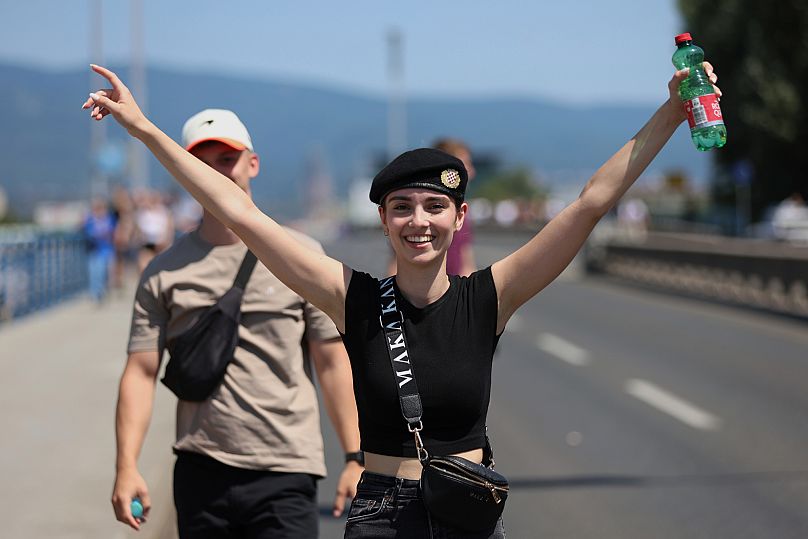 Croatian right-wing singer Marko Perković and fans make pro-Nazi ...