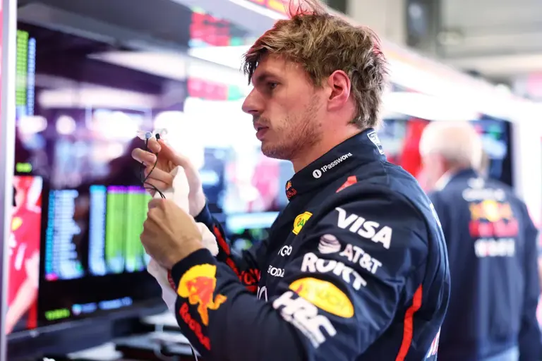 Probeert Verstappen bewust zijn exitclausule bij Red Bull te triggeren?