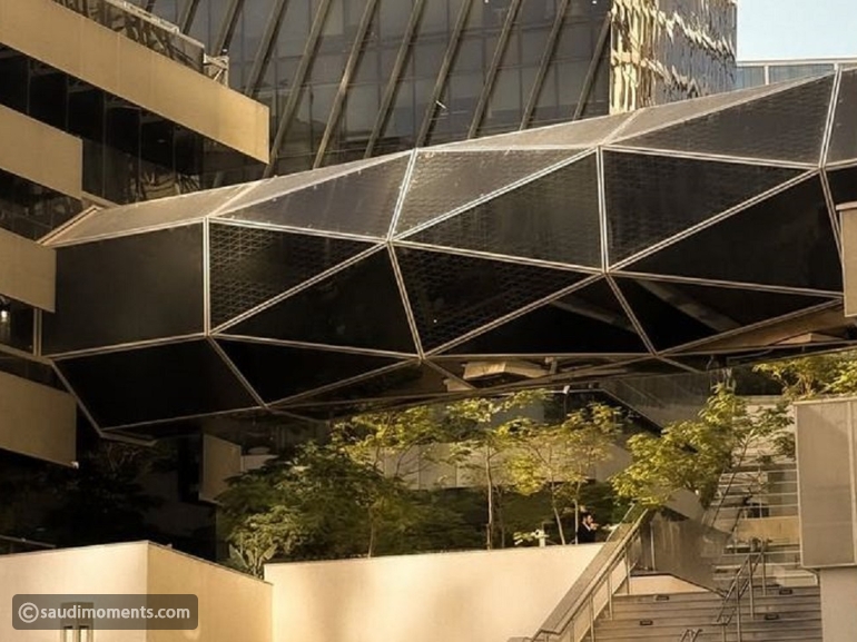 Riyadh Breaks World Record for Longest Pedestrian Skywalk