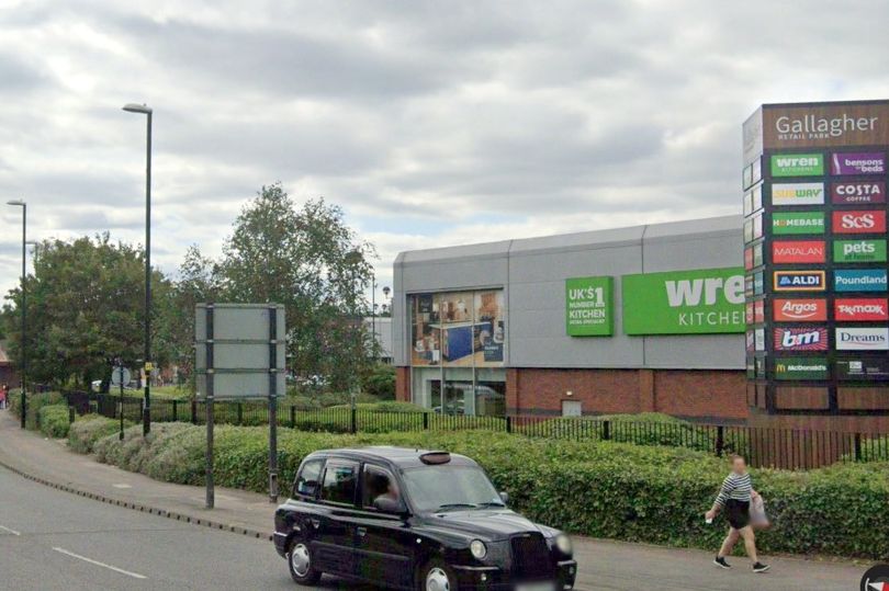 Additions at new Coventry Home Bargains with cafe and garden centre ...