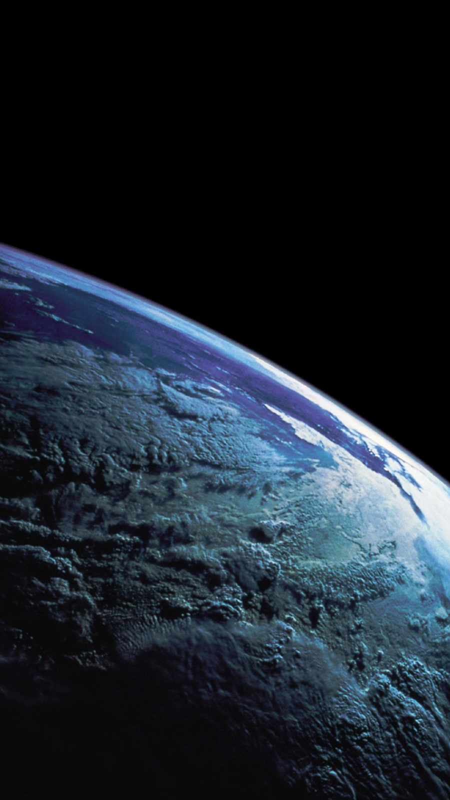 What can space teach us? 8 facts every student should explore