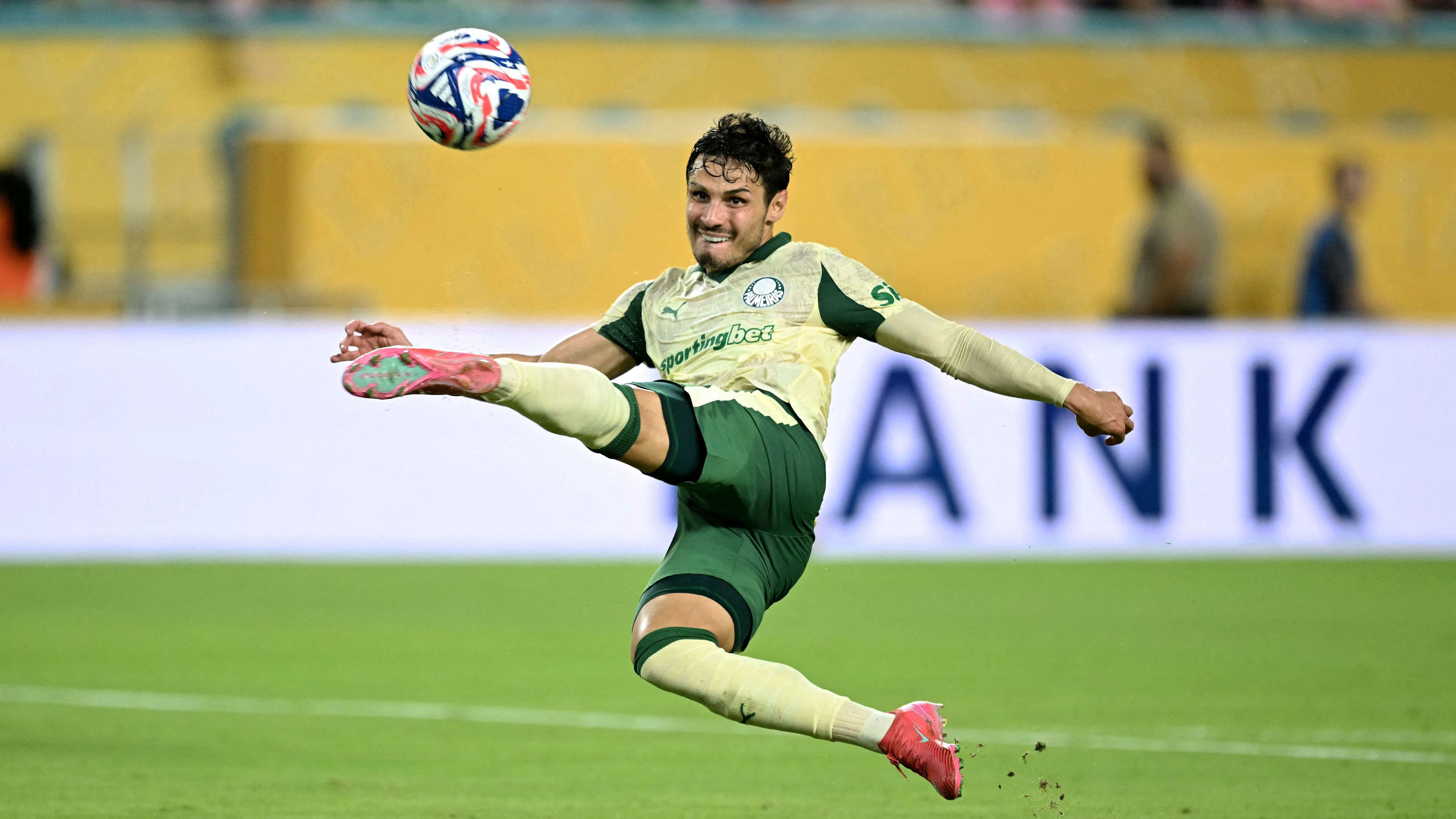 Raphael Veiga tem consultas de time dos EUA e da Inter de Milão para ...