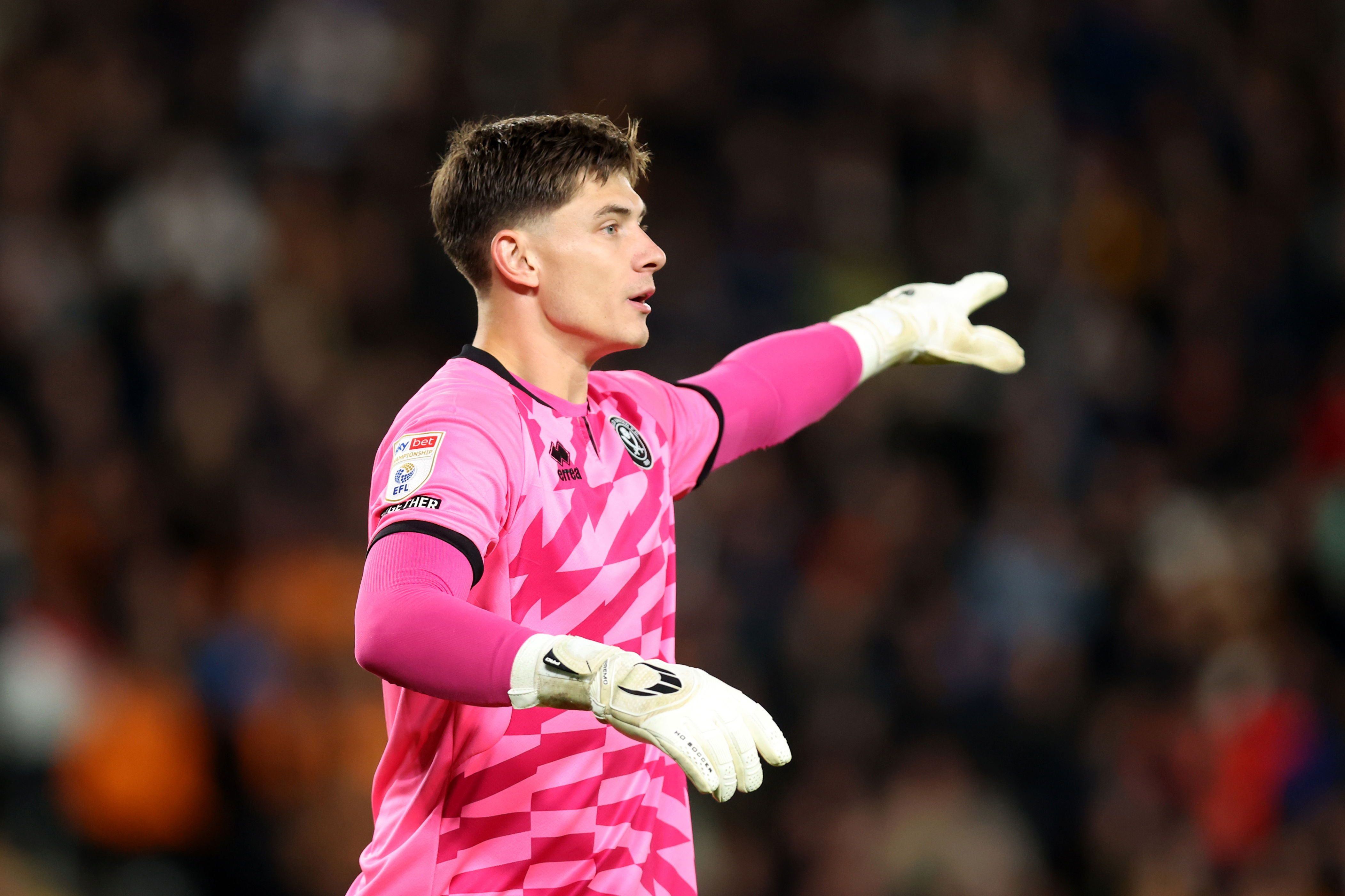 Sheffield United's Michael Cooper transfer stance as Everton 'step up ...