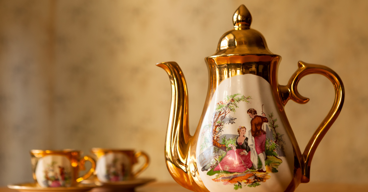 14 Vintage Teapots That Are Worth a Small Fortune