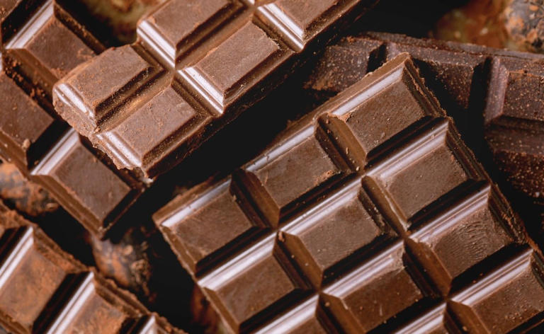 Why Dark Chocolate Is The Perfect Sweet Treat