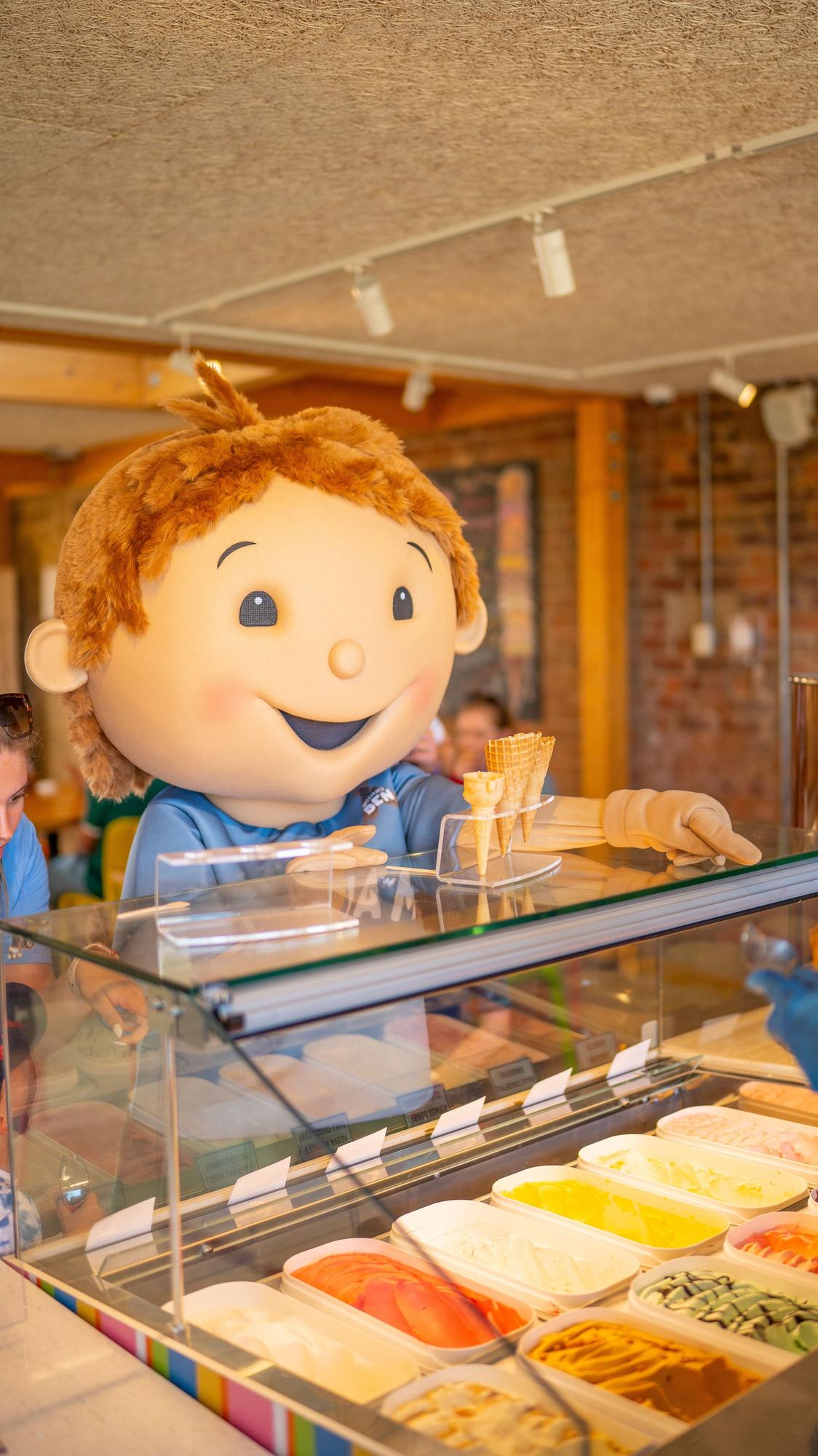 Roll up! Roll up! Join the Carnival Fun at William's Den this summer