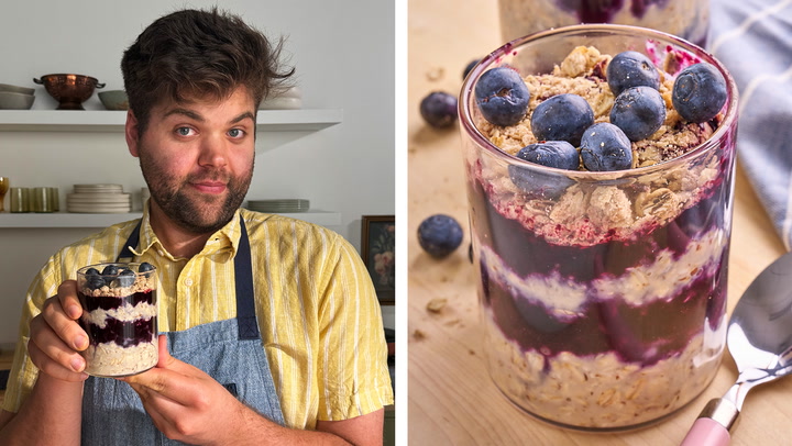 How to Make Blueberry Pie–Inspired Overnight Oats