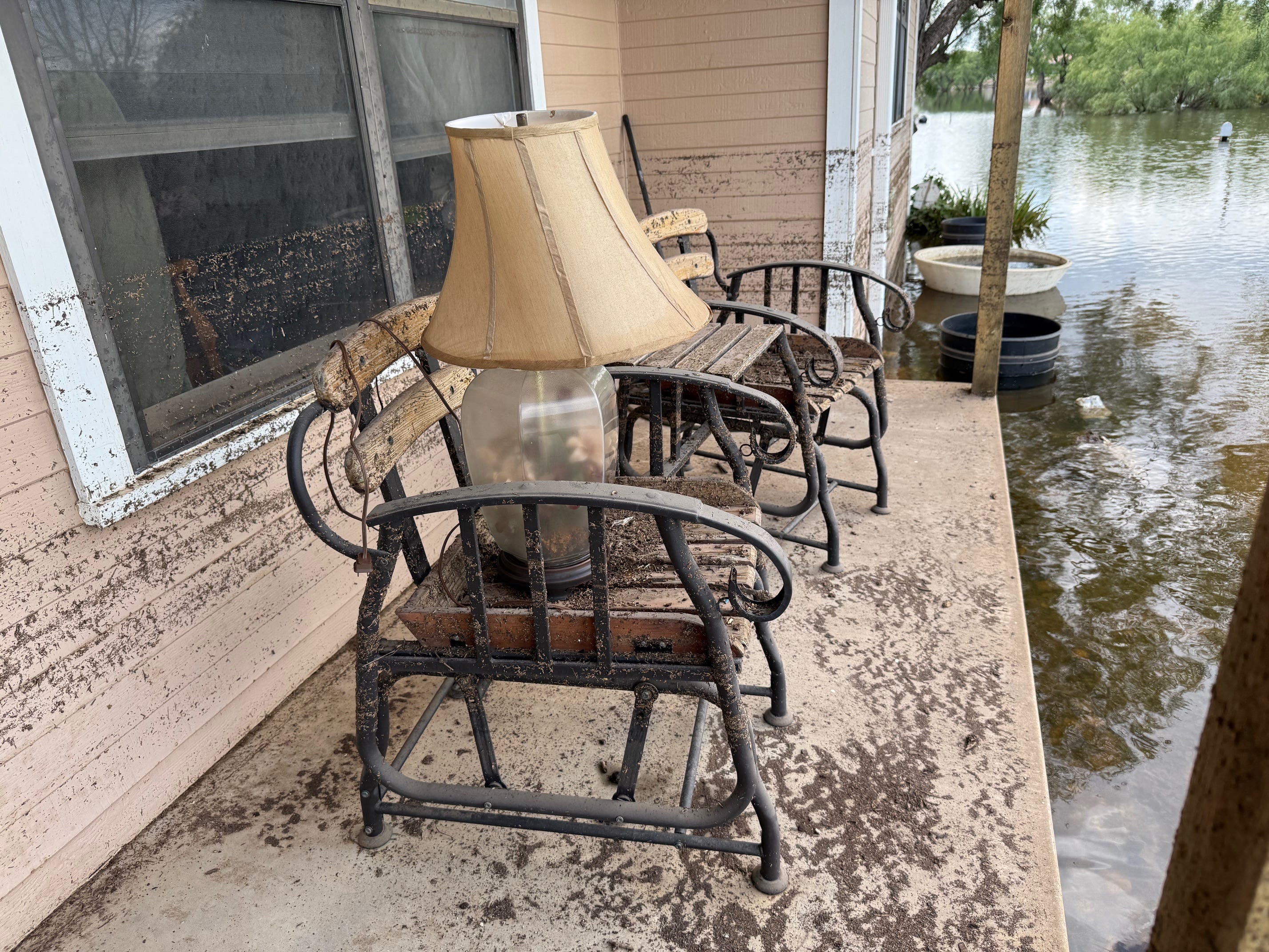 Gov. Youngkin deploys Virginia Swift Water Rescue Teams to aid Texas flood recovery