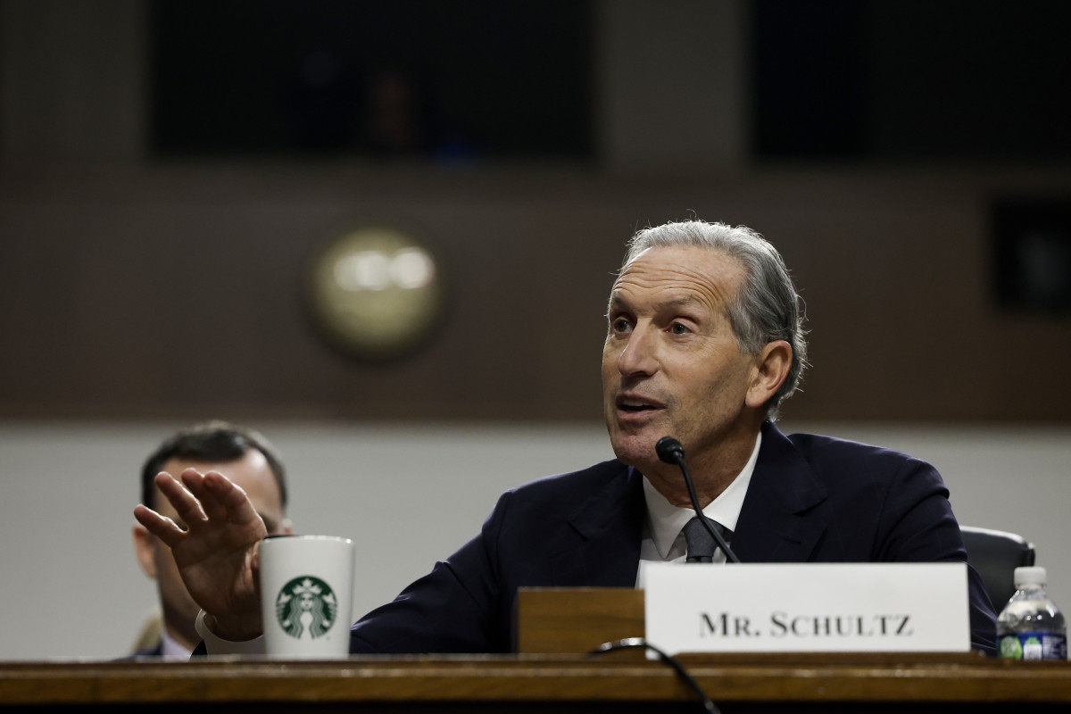 The Dramatic Reason Starbucks' Founder Howard Schultz 'Did A Cartwheel'