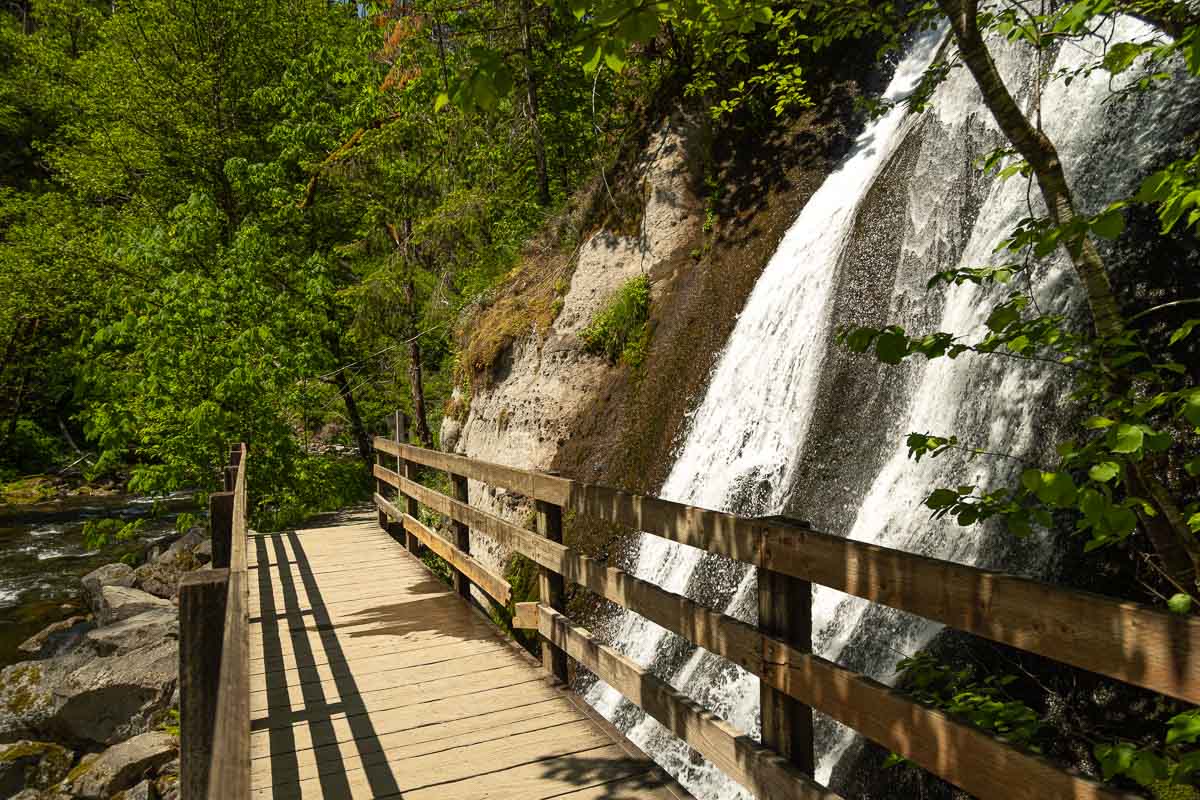Check Out This Easy Waterfall Hike Outside of Portland!