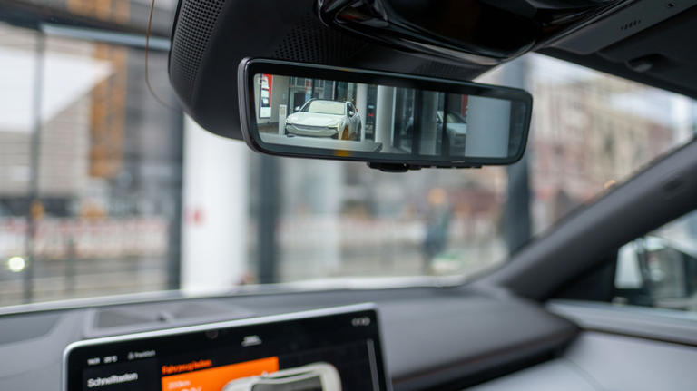 Ever Noticed The Wires Behind Your Rear View Mirror? Here's What They ...