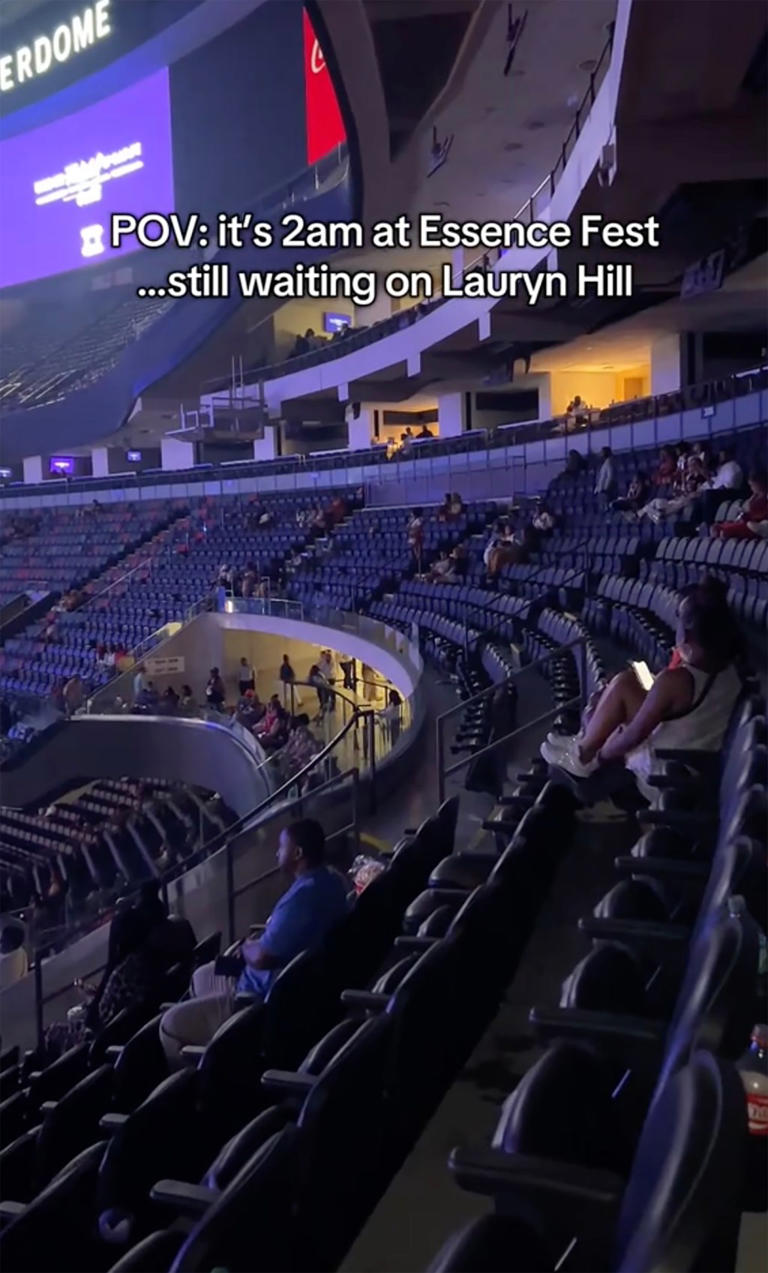 Lauryn Hill performs in nearly empty stadium until 3:30 a.m. after ...