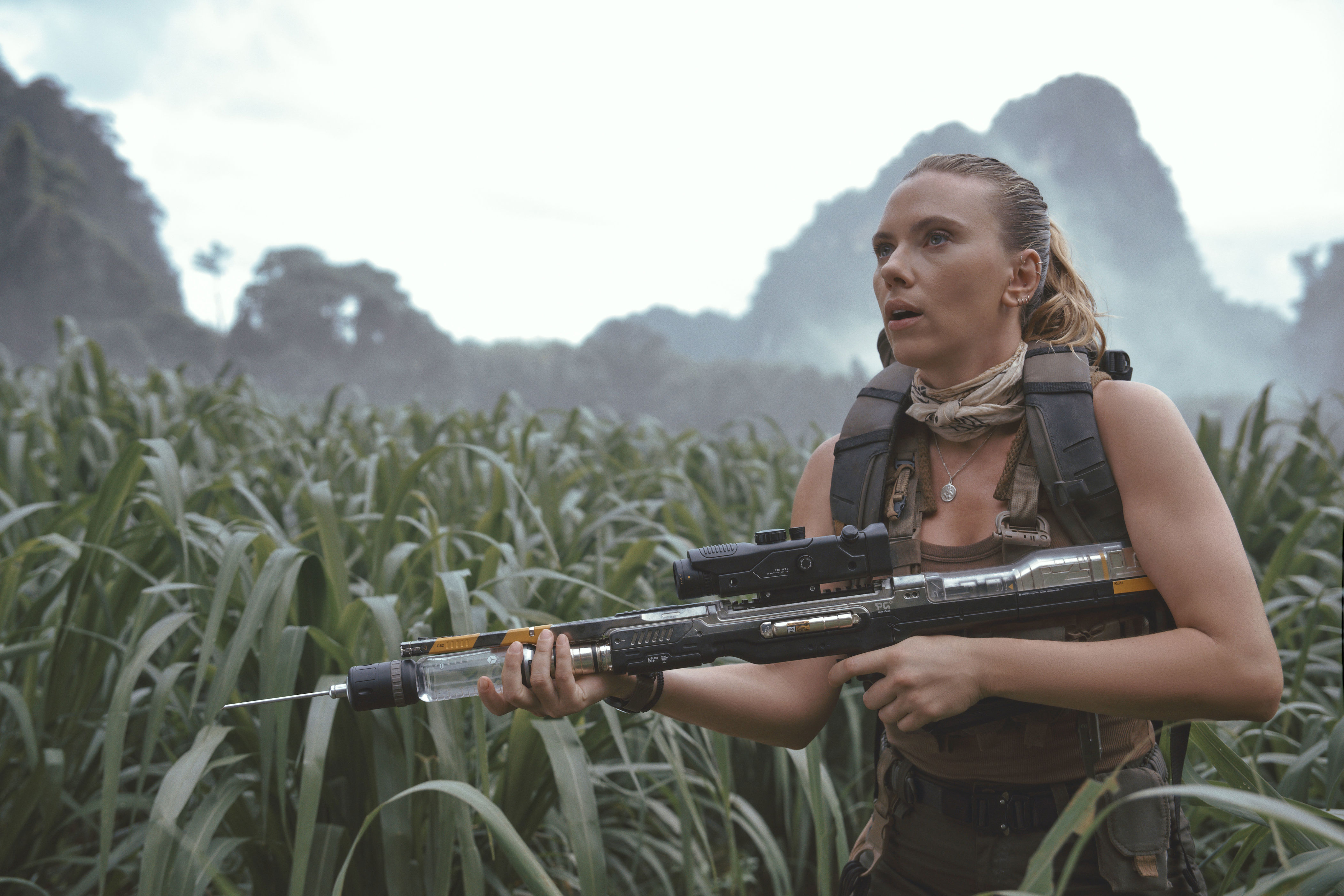 Scarlett Johansson becomes world’s highest-grossing lead actor after ...