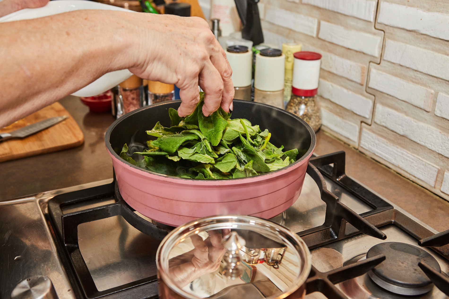 If You're Low on Iron, Try Eating More of These 12 Foods