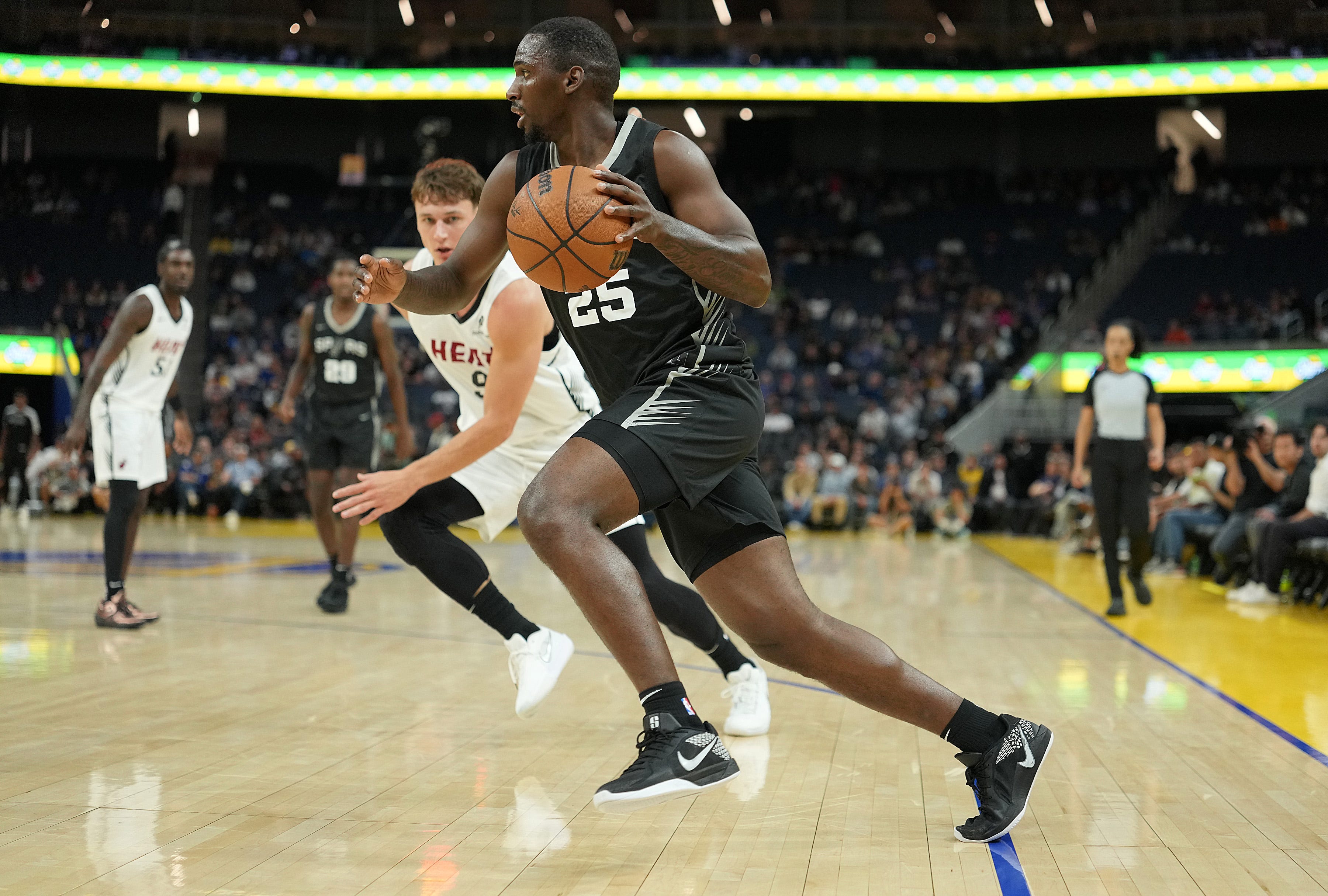 Memphis basketball players on NBA Summer League rosters, including Dain ...