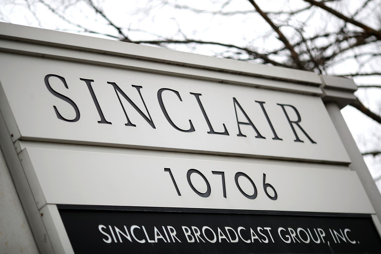 Sinclair takes stake in E.W. Scripps - WSJ