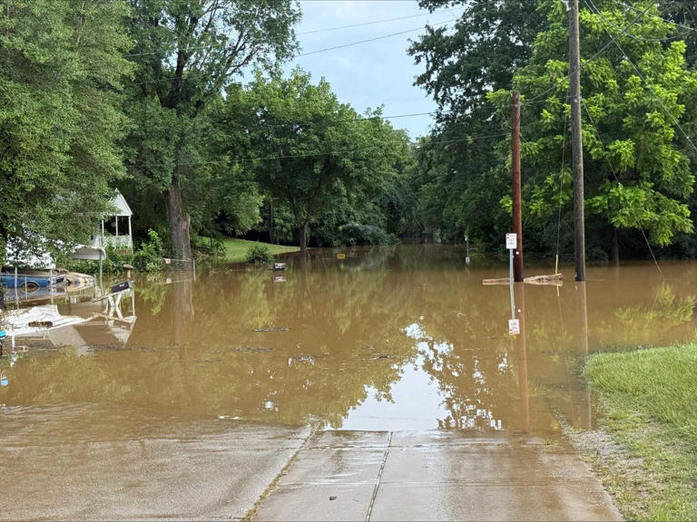 Red Cross helps Haw River residents recover after devastating floods