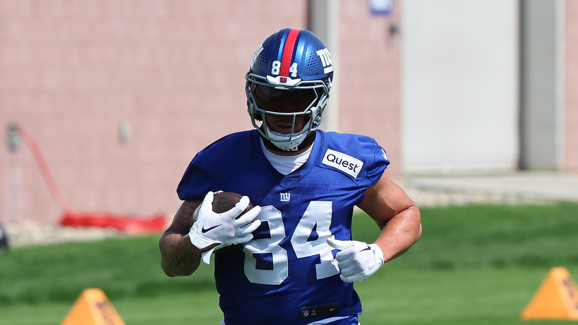 Giants TE Theo Johnson eager to get back in groove after foot surgery