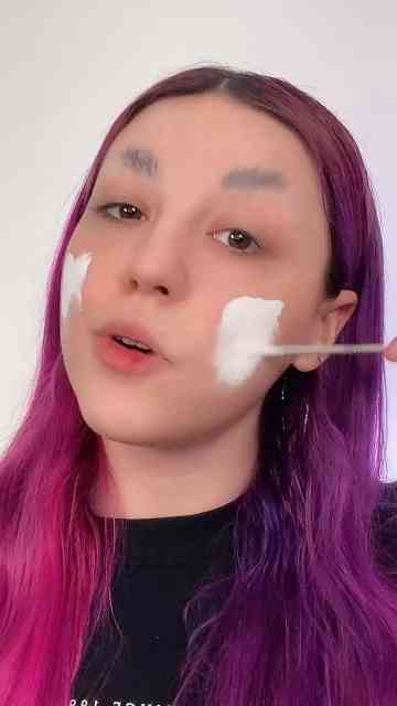 Fierce and Flawless A Claw-Inspired Makeup Tutorial