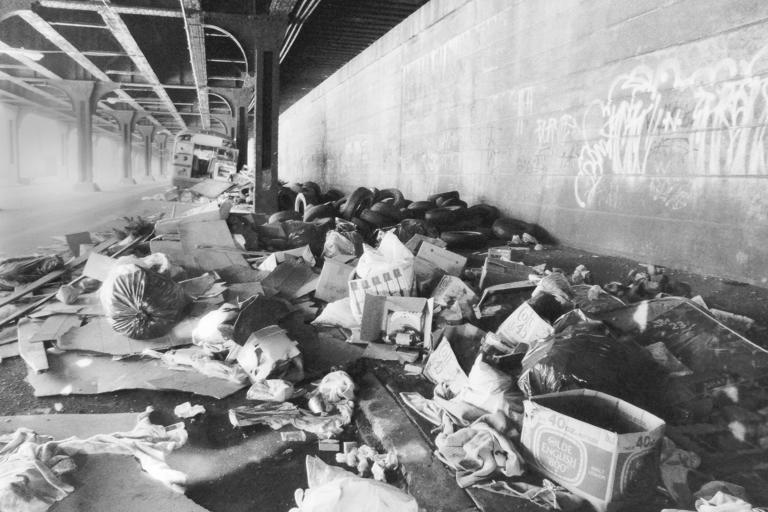 Philly’s 1986 strike left 45,000 tons of ‘stinking, maggot-laced ...