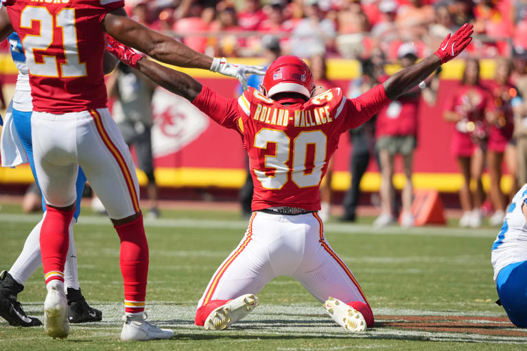 Kansas City Chiefs 90-man roster by jersey number: No. 30, DB Christian ...