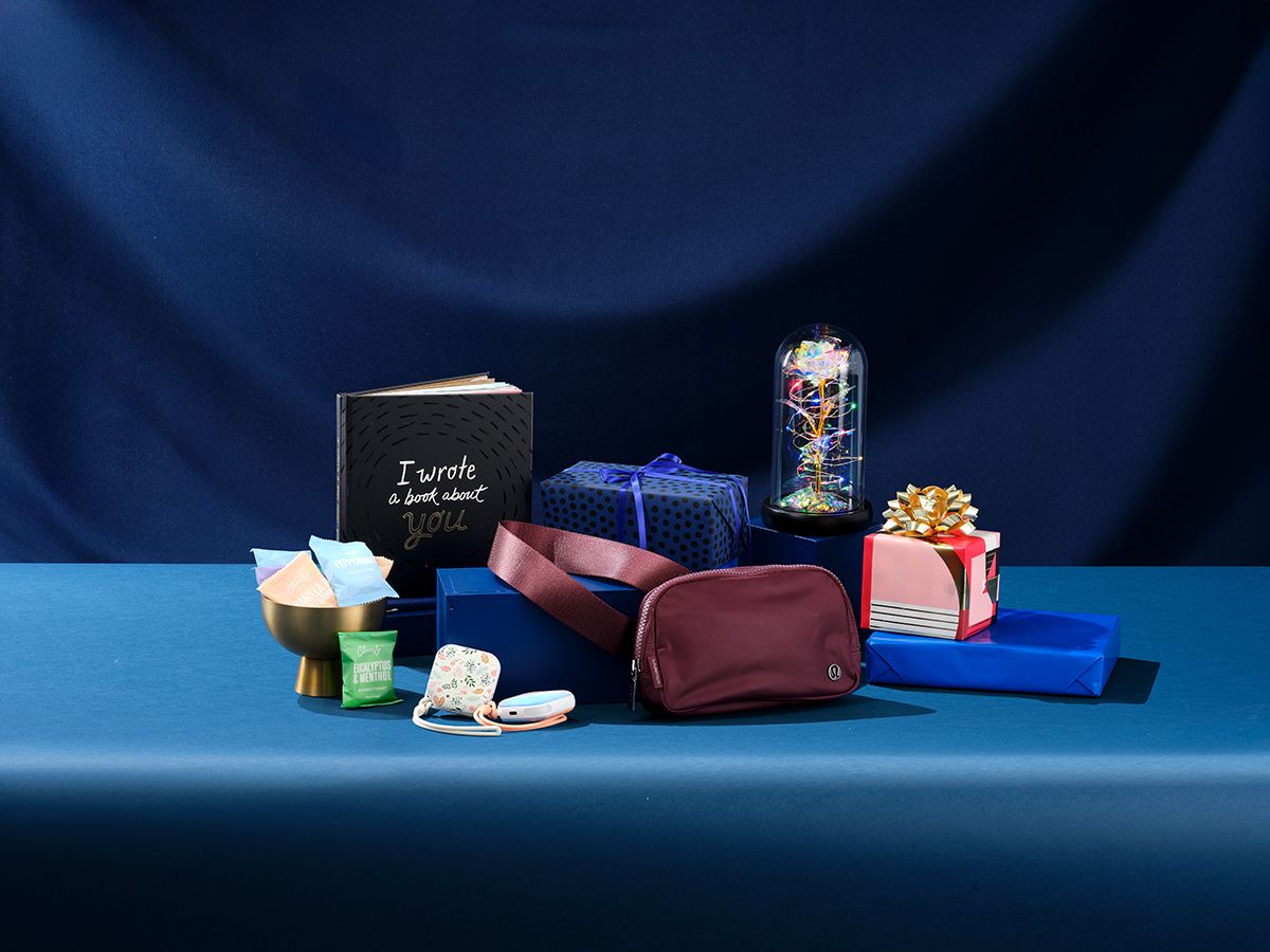 32 Gifts That Will Impress Your Girlfriend