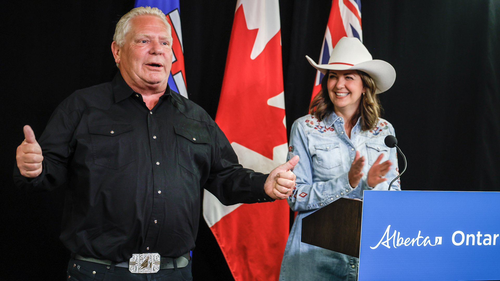 Alberta Premier Smith presents Ontario's Ford with belt buckle at ...