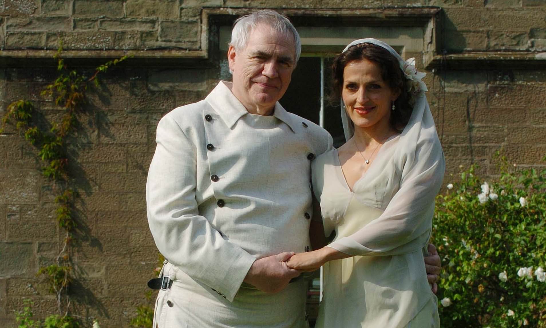 Movie star Brian Cox reveals he and his wife live in separate homes ...