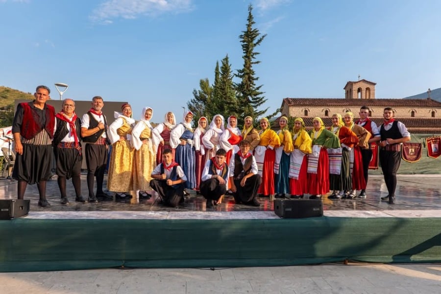 «Φάρος» Ποντίων Πατρών: Δυναμική παρουσία στο 2ο Φεστιβάλ Παραδοσιακών ...