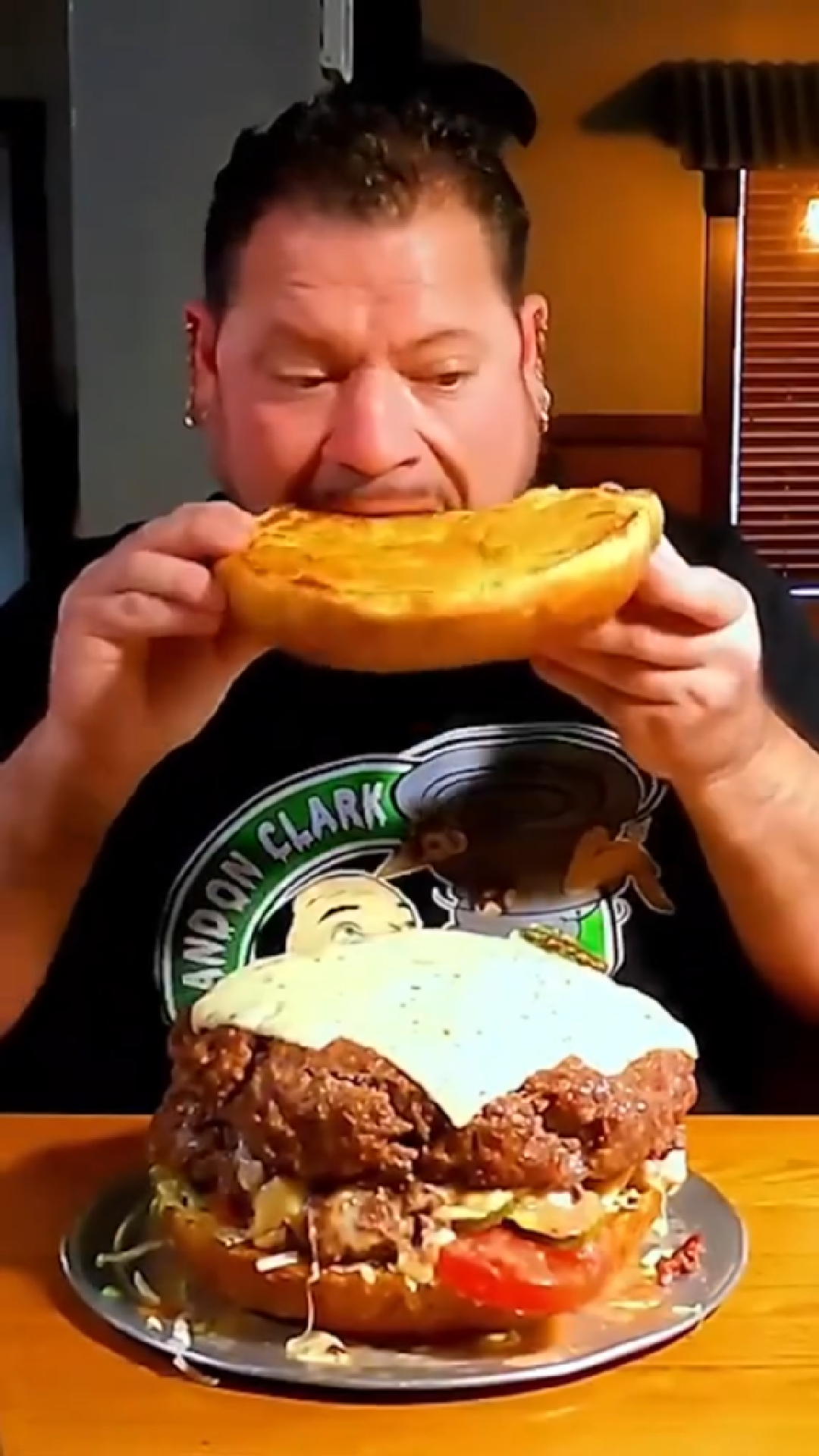 Let's DEVOUR this huge burger right now!