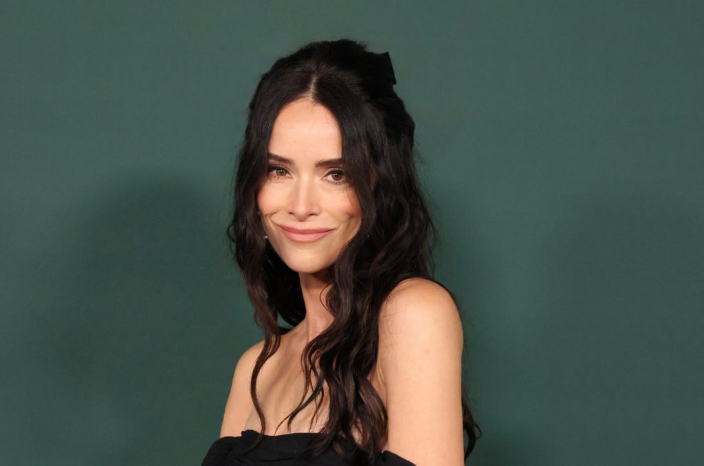 Abigail Spencer Joins Josh Charles in Fox's ‘Doc Martin' Adaptation ...