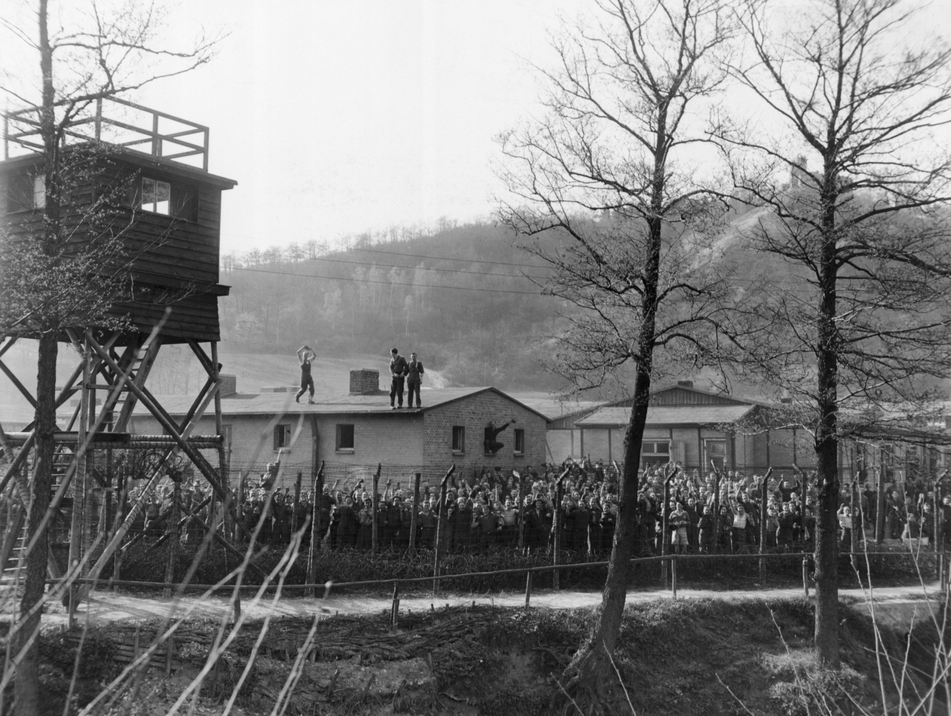 Notable prisoner-of-war camps throughout history