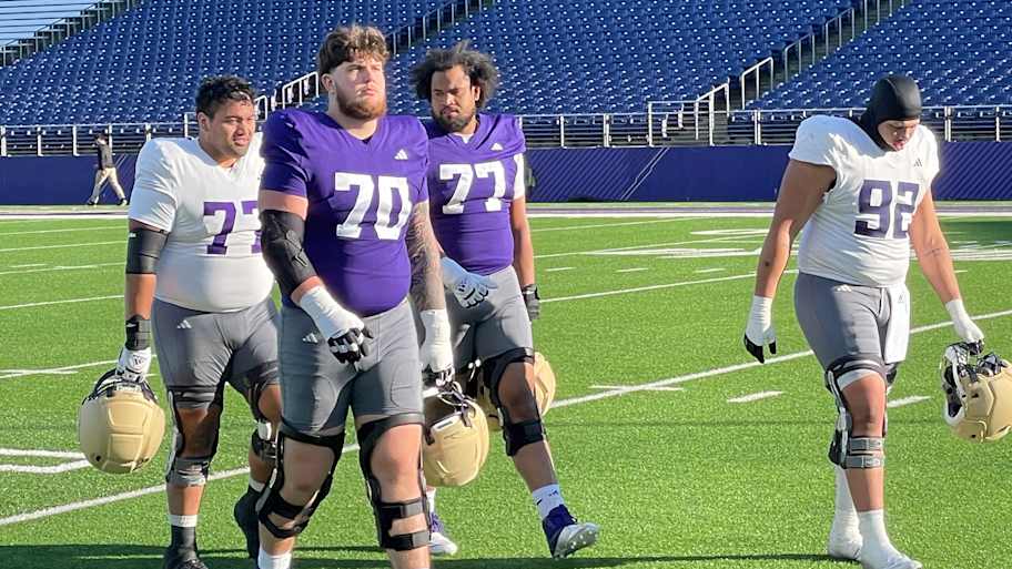 Husky Roster Review: Moose Makes Noise, but No Move Just Yet