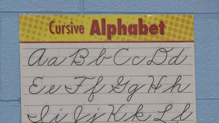 State Rep. wants cursive writing back in Michigan classrooms