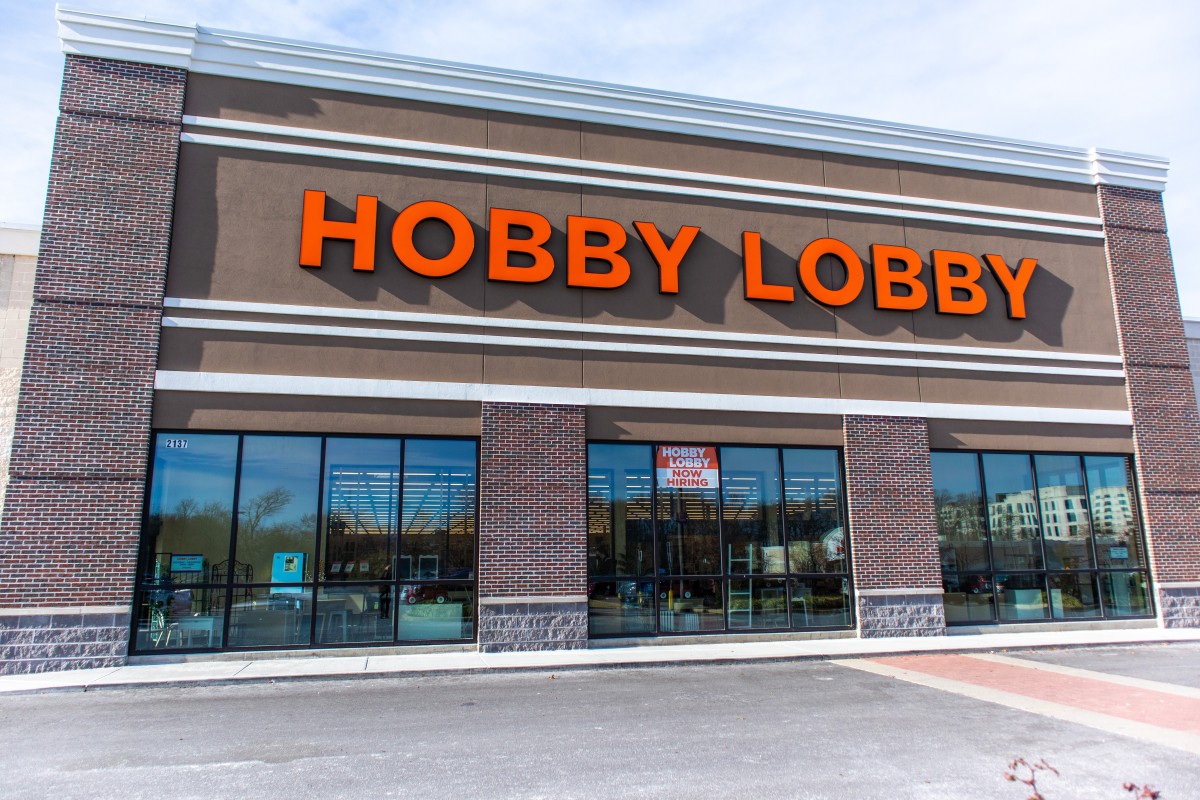 Hobby Lobby's Gorgeous 4-Tier Shelf Looks So High-End—But It's Way More ...