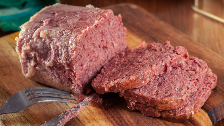 What Exactly Is Canned Corned Beef & The Best Things To Make With It