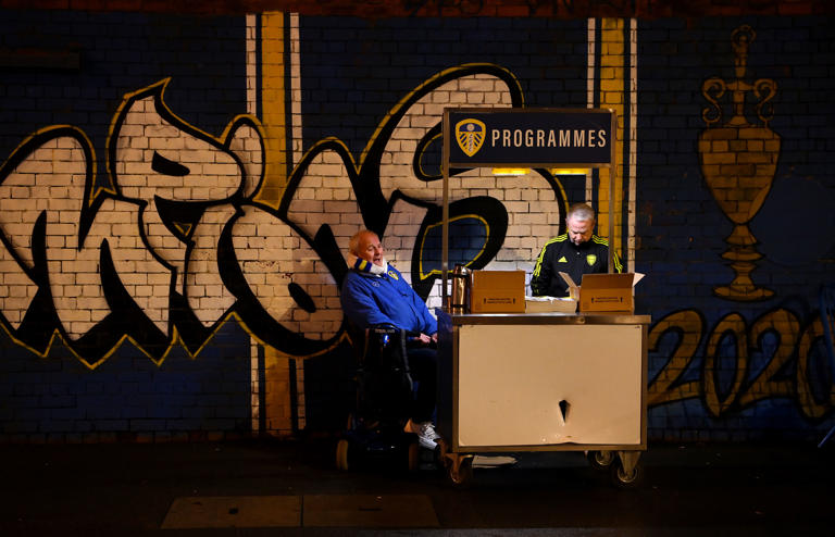 11 things Leeds United fans love to do on an Elland Road matchday