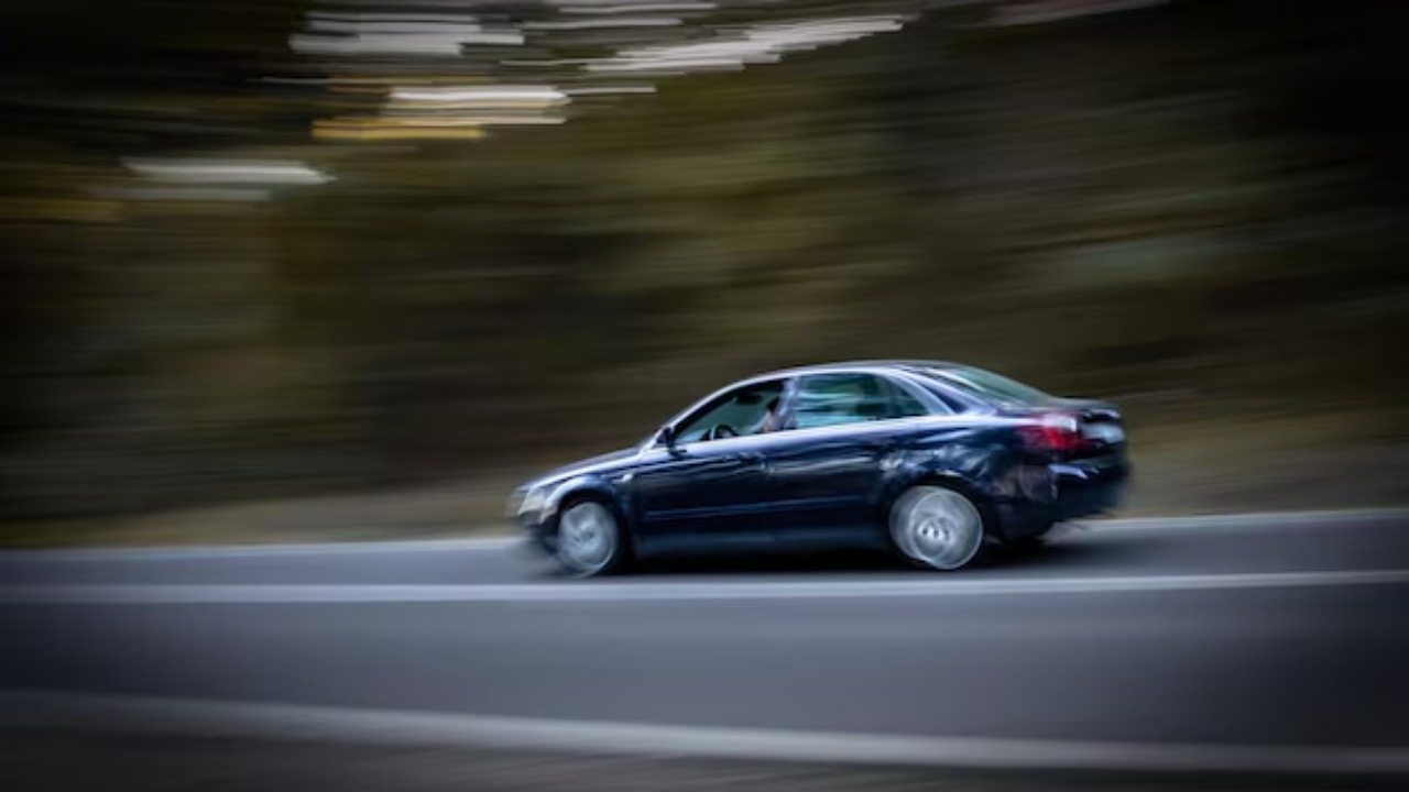 3 MPG Myths That Don’t Really Boost Your Fuel Mileage