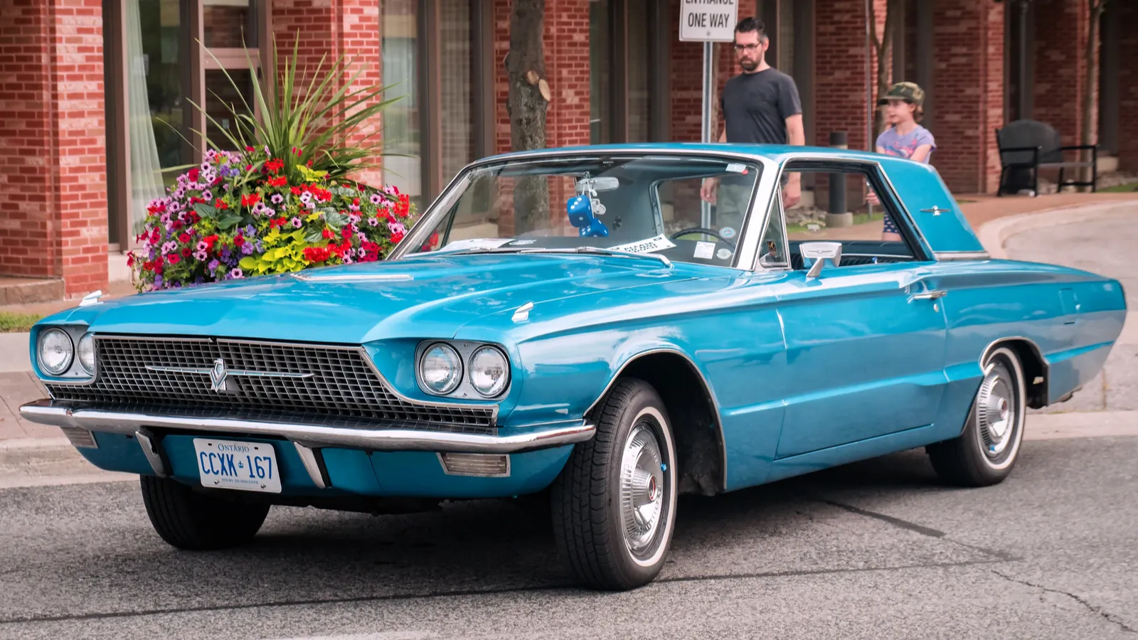 16 stunning classic coupes without pillars