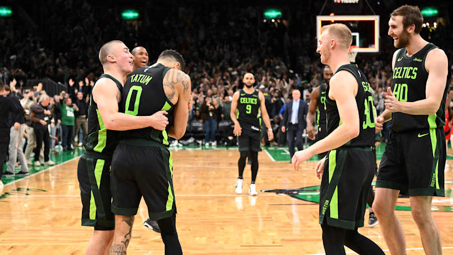 Jayson Tatum Reacts to Spurs Free Agent Signing