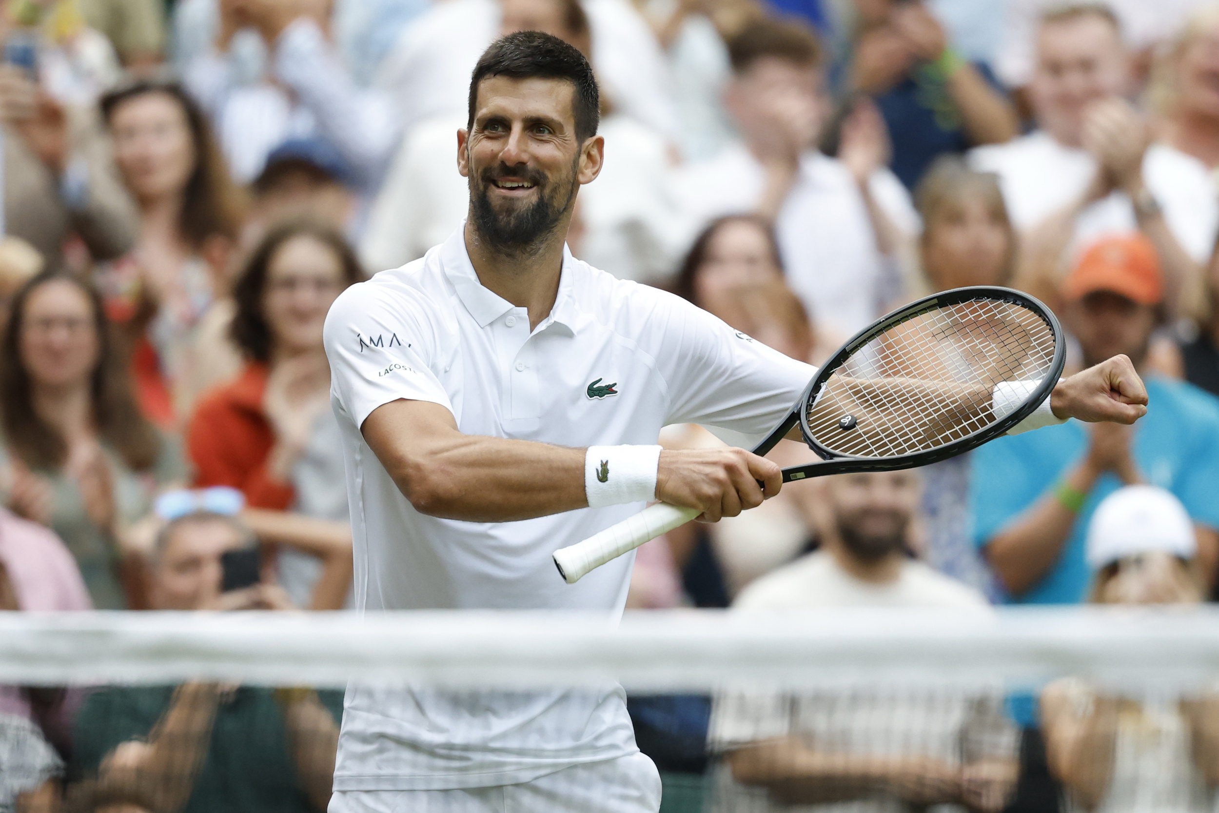 Novak Djokovic's Wimbledon grit: Battles back from set down to beat ...