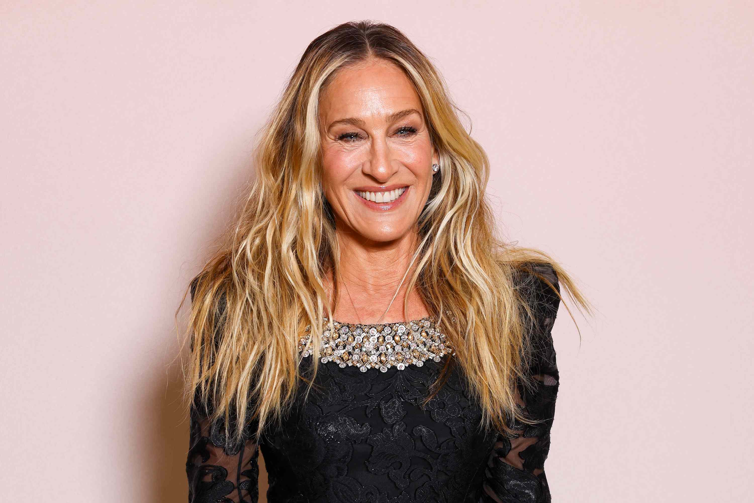 Sarah Jessica Parker Reveals How COVID Led to the Creation of 'And Just ...