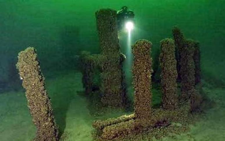 Sonar survey confirms mastodon carving at 9,000-year-old Lake Michigan ...