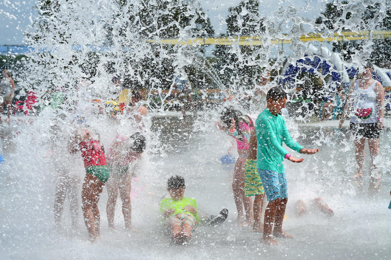 Davis Farmland opens a huge splash park. Here's what to know
