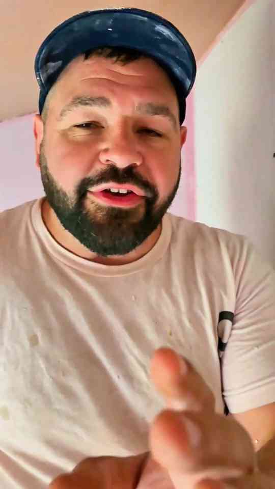 How to Use Scrim the Right Way – Pro Plastering Hack